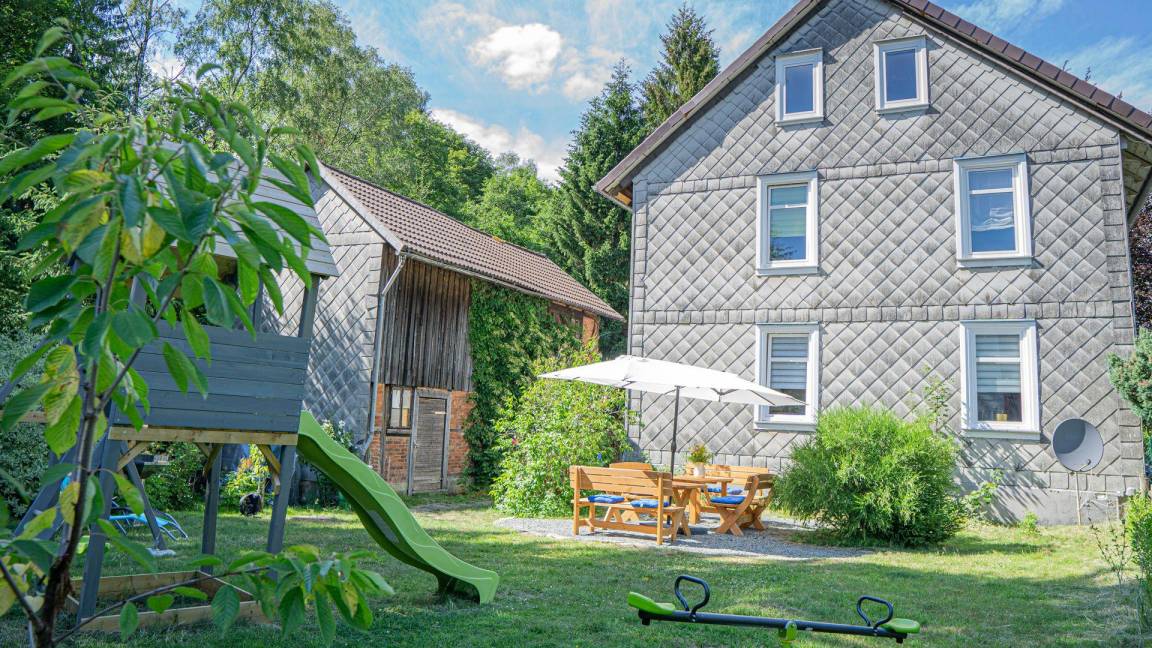 170 M² Ferienhaus ∙ 5 Schlafzimmer ∙ 10 Gäste - Torfhaus