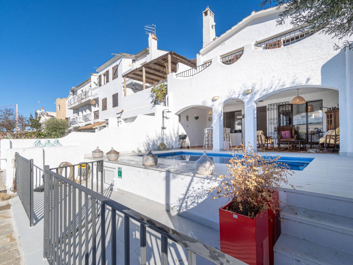 105 M² Casa ∙ 3 Camere Da Letto ∙ 6 Ospiti - Empuriabrava