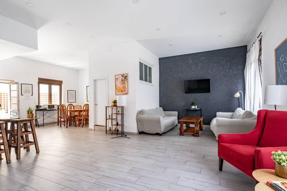 200 M² Casa ∙ 5 Habitaciones ∙ 18 Huéspedes - Gijón