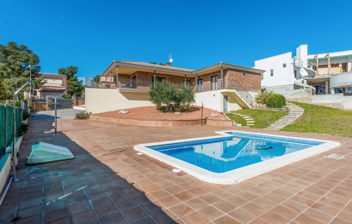 130 M² Huis ∙ 4 Slaapkamers ∙ 10 Gasten - Coma-ruga