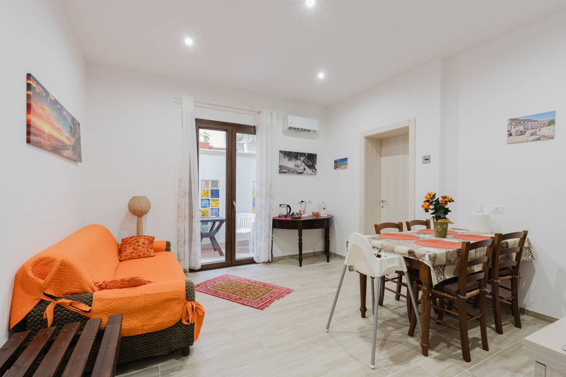 63 M² Huis ∙ 1 Slaapkamer ∙ 4 Gasten - Castelvetrano