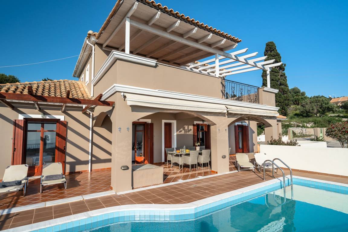 196 M² Villa ∙ 3 Bedrooms ∙ 8 Guests - Fiskardo