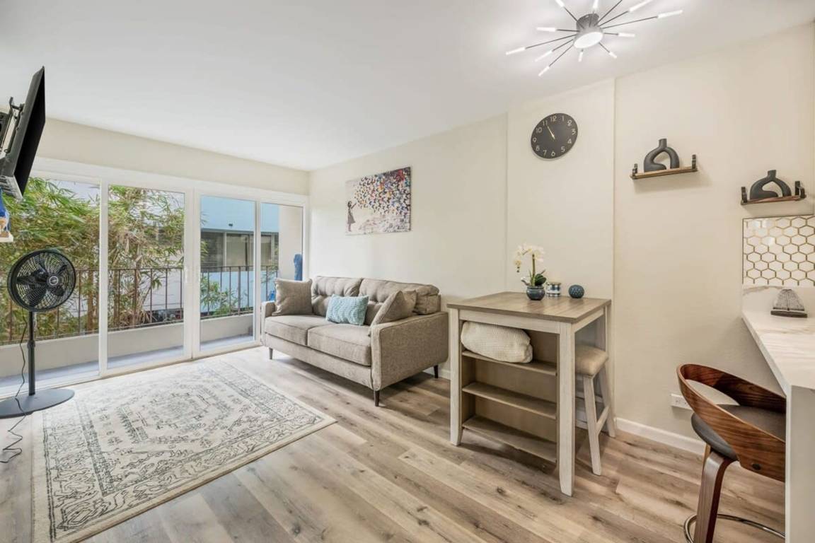Apartment ∙ 2 Bedrooms ∙ 2 Guests - Honolulu
