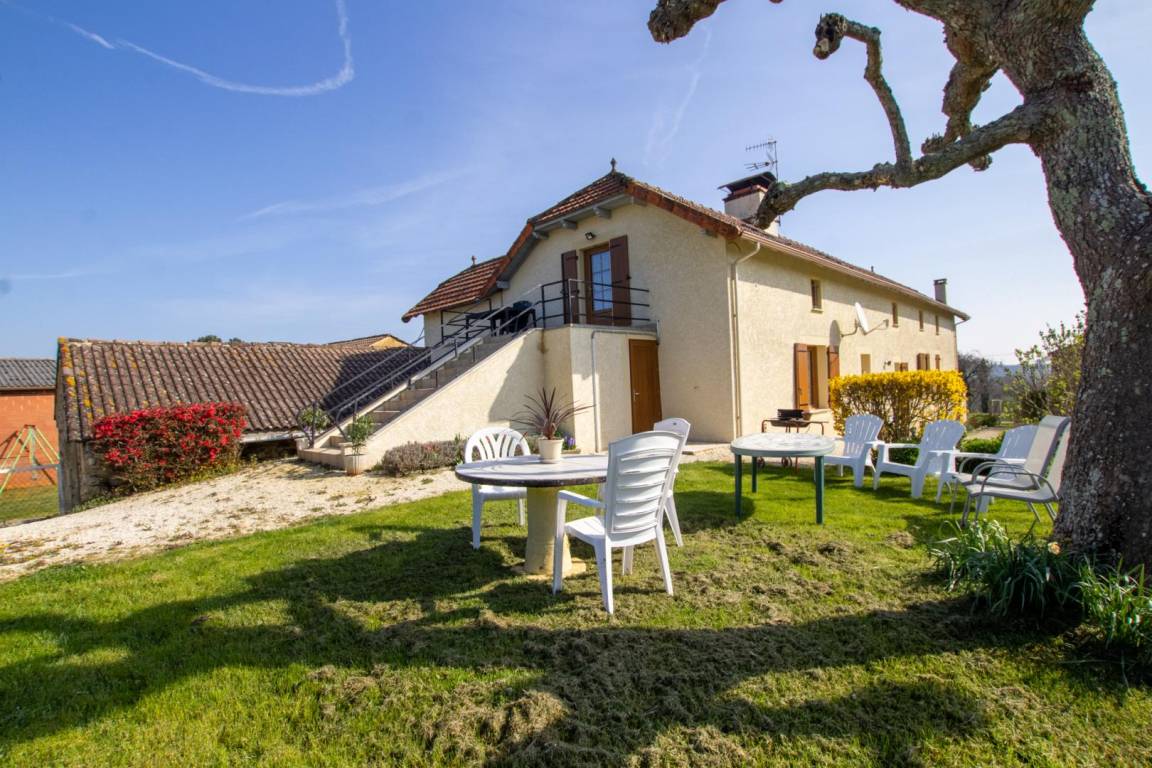 100 M² Gîte ∙ 4 Chambres ∙ 8 Personnes - Dordogne