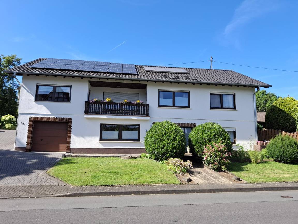 60 M² Huoneisto ∙ 1 Makuuhuone ∙ 3 Vierasta - Eitorf