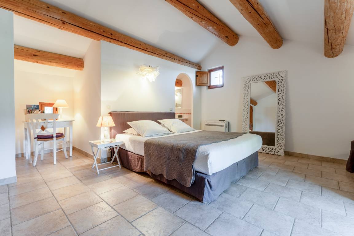 30 M² Chambre D'hôtes ∙ 1 Chambre ∙ 2 Personnes - Gigondas