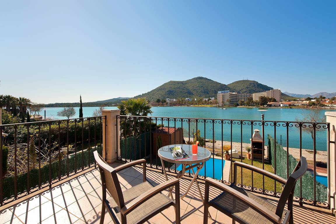 120 M² Villa ∙ 3 Bedrooms ∙ 5 Guests - Alcúdia
