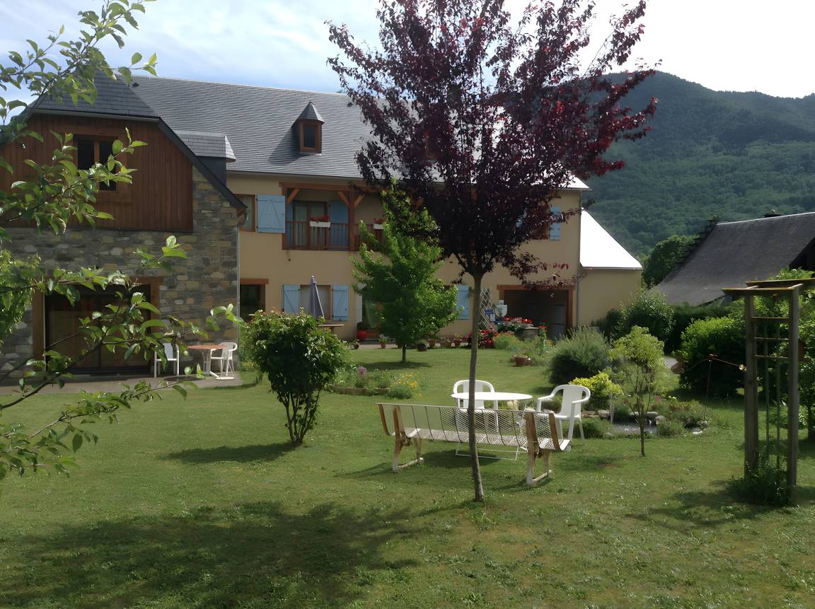 45 M² Chambre D'hôtes ∙ 1 Chambre ∙ 3 Personnes - Arreau