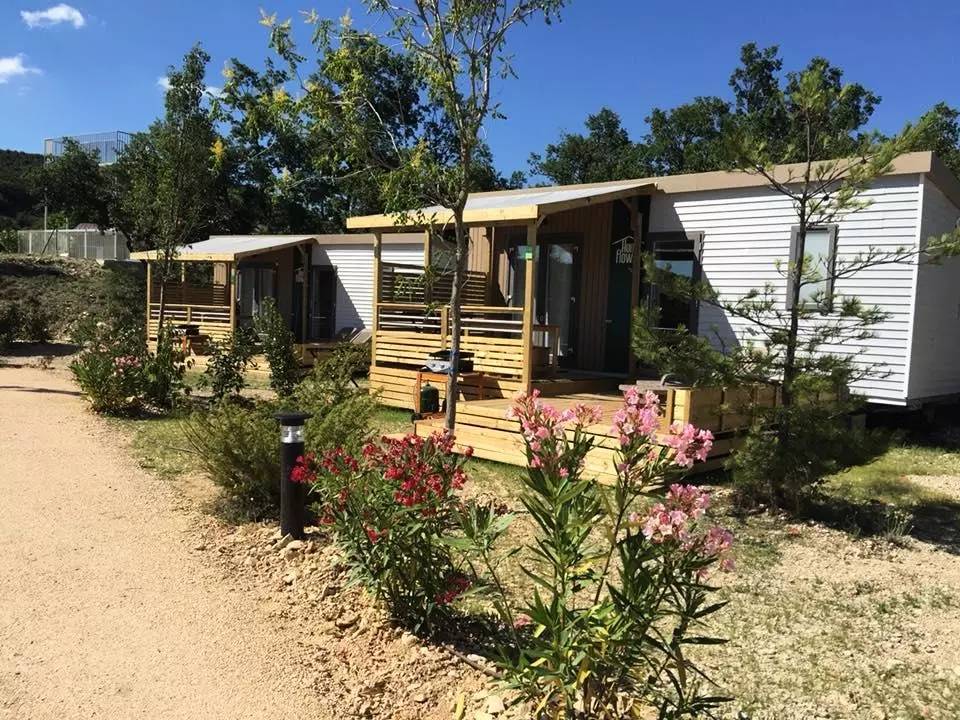 28 M² Mobil-home ∙ 2 Chambres ∙ 4 Personnes - Banon