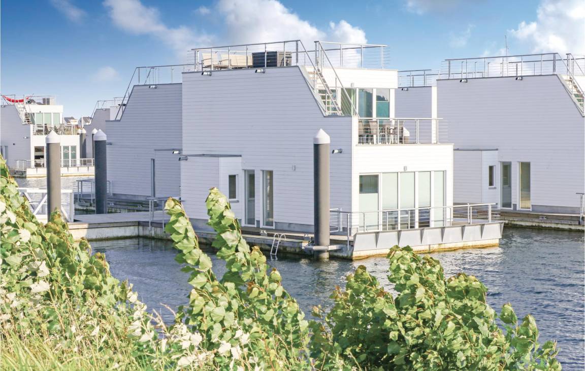 97 M² Hausboot ∙ 2 Schlafzimmer ∙ 4 Gäste - Olpenitz