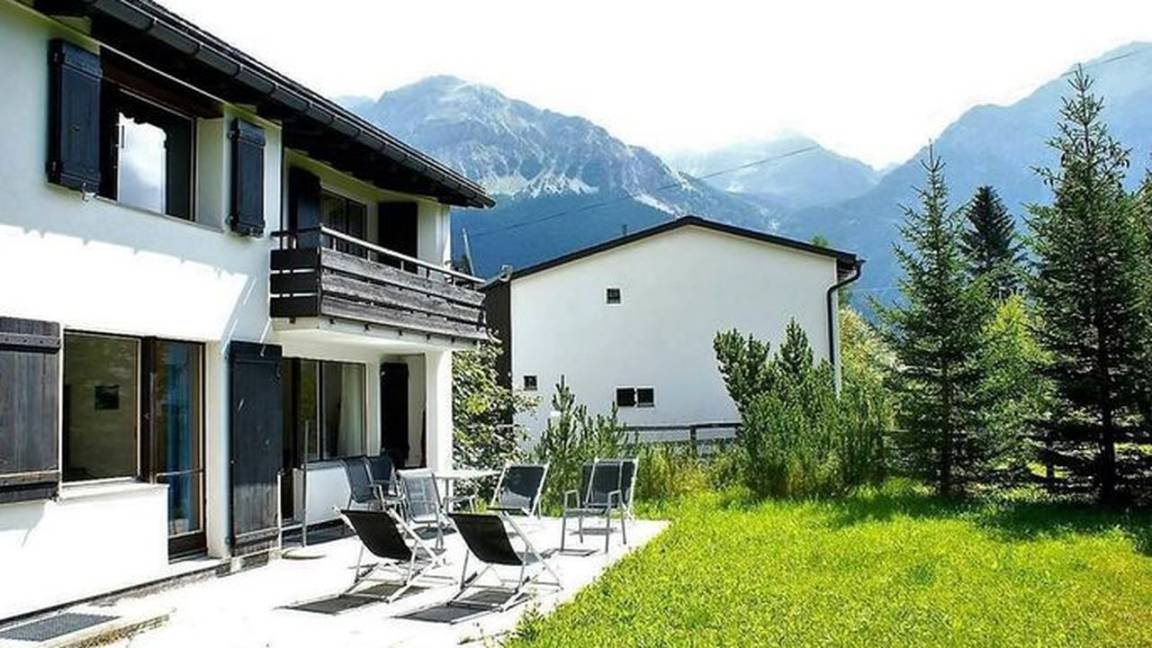 130 M² Ferienhaus ∙ 4 Schlafzimmer ∙ 8 Gäste - Chur