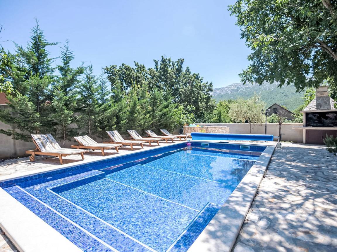 250 M² Maison De Vacances ∙ 4 Chambres ∙ 8 Personnes - Split