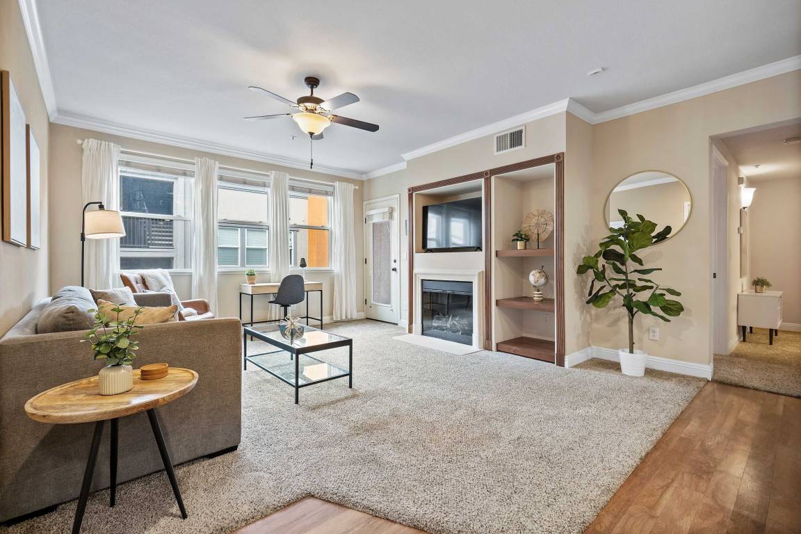 Apartment ∙ 2 Bedrooms ∙ 6 Guests - Reno, NV