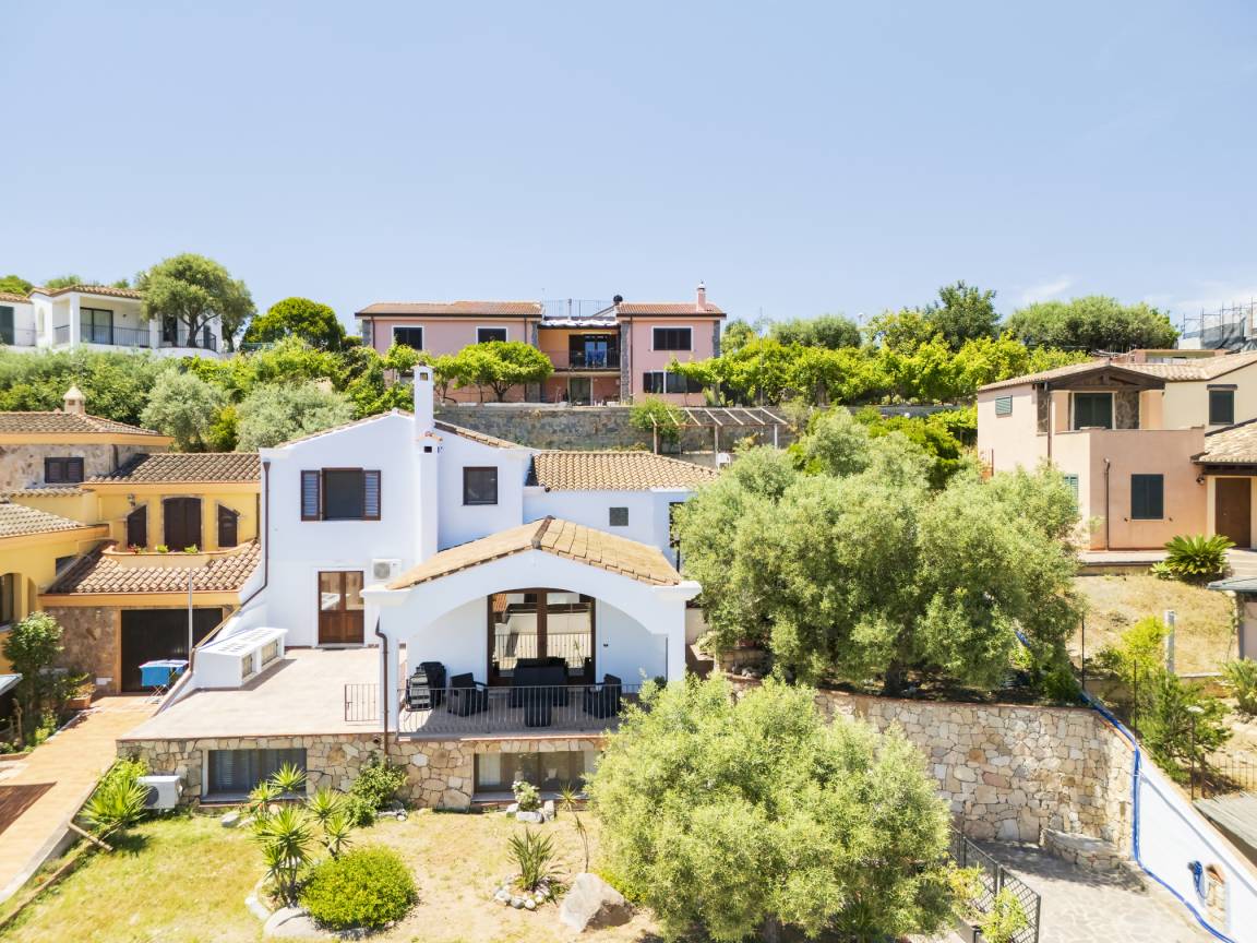 80 M² Appartement ∙ 2 Chambres ∙ 5 Personnes - Tortolì
