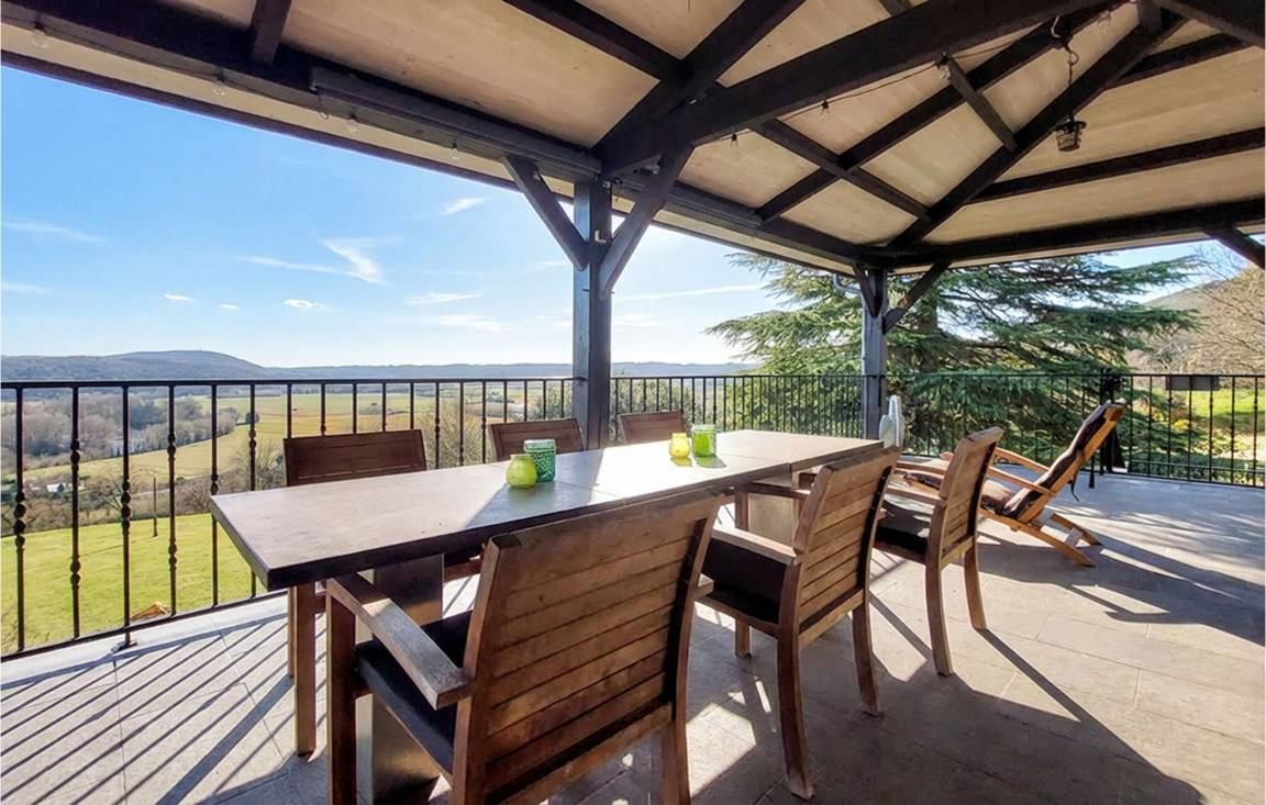 210 M² Maison De Vacances ∙ 5 Chambres ∙ 9 Personnes - Sarlat-la-Canéda