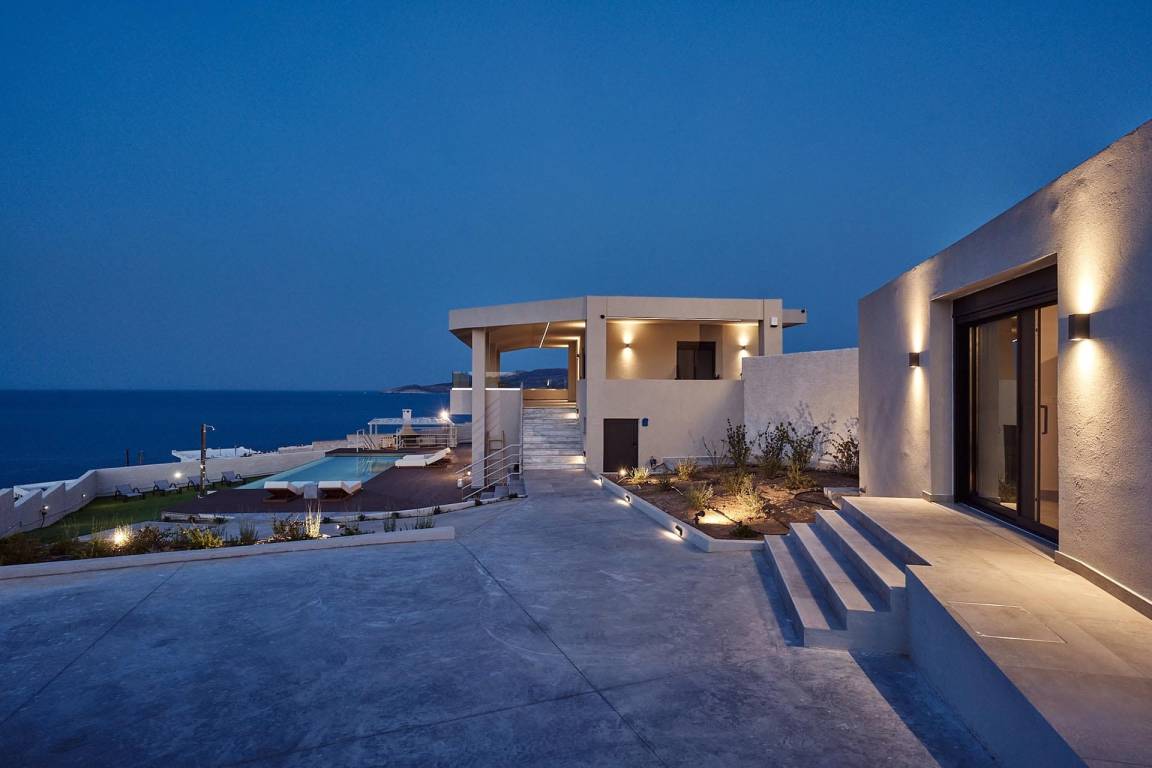 160 M² Villa ∙ 4 Schlafzimmer ∙ 8 Gäste - Milos
