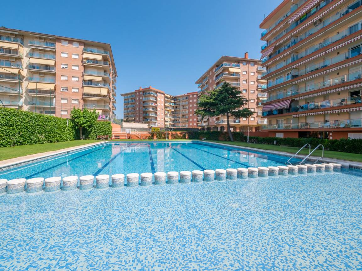 91 M² Appartement ∙ 2 Chambres ∙ 6 Personnes - Santa Susanna