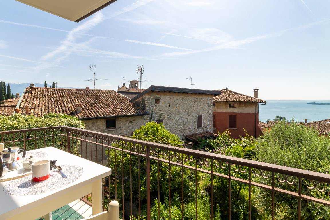110 M² Appartamento ∙ 3 Camere Da Letto ∙ 6 Ospiti - Salò, Italia