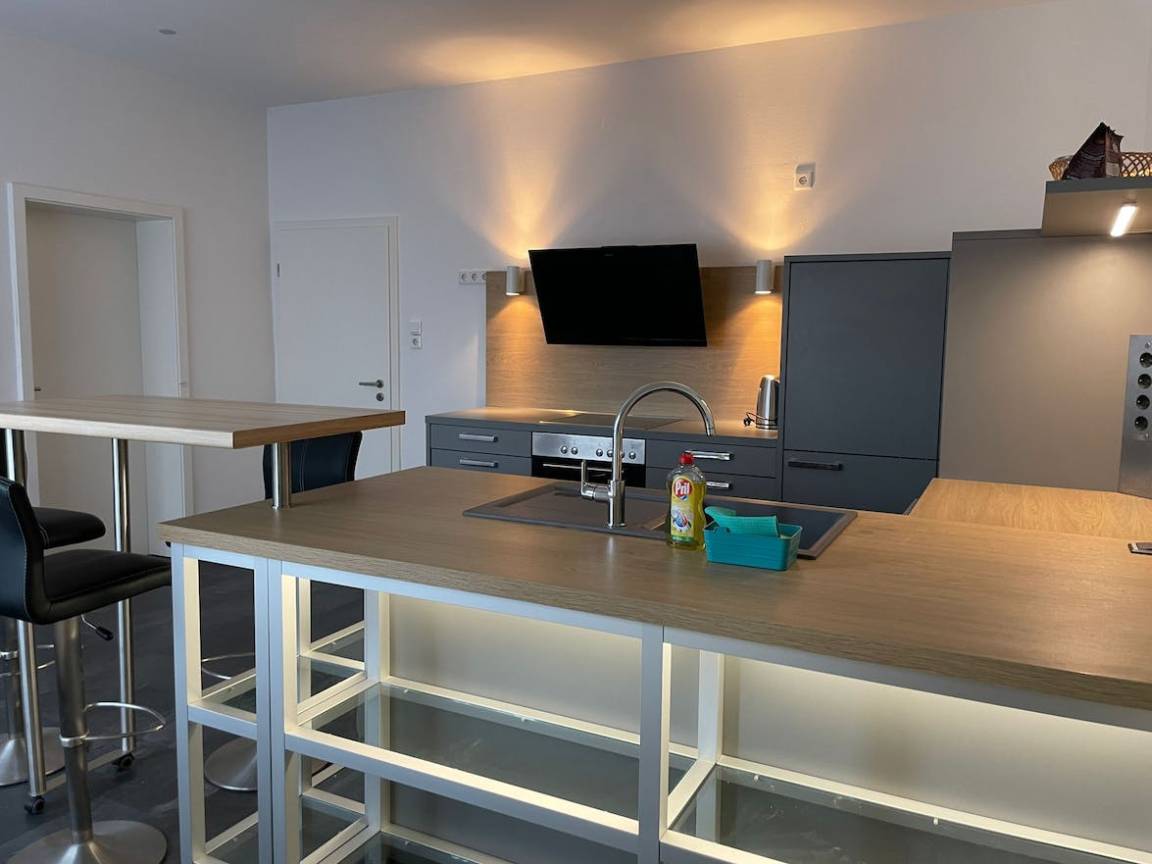 55 M² Apartment ∙ 1 Bedroom ∙ 2 Guests - Neuss
