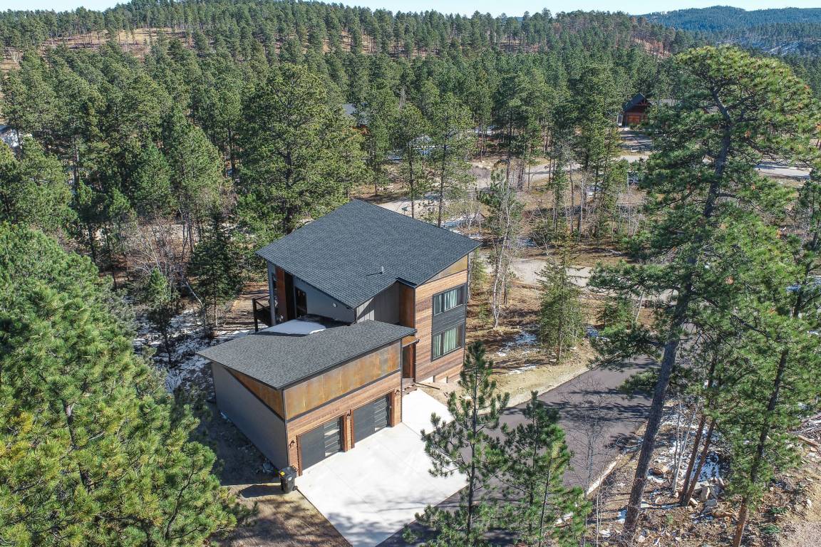 223 M² Cabin ∙ 4 Bedrooms ∙ 16 Guests - Deadwood, SD