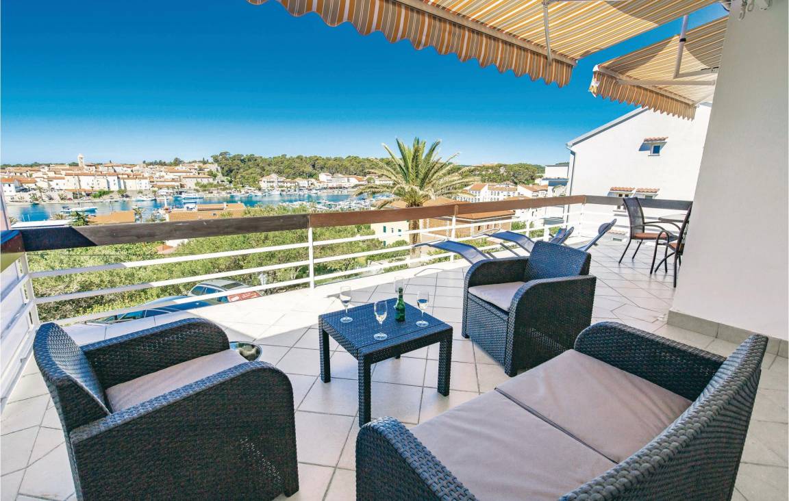 42 M² Apartment ∙ 1 Bedroom ∙ 2 Guests - Rab