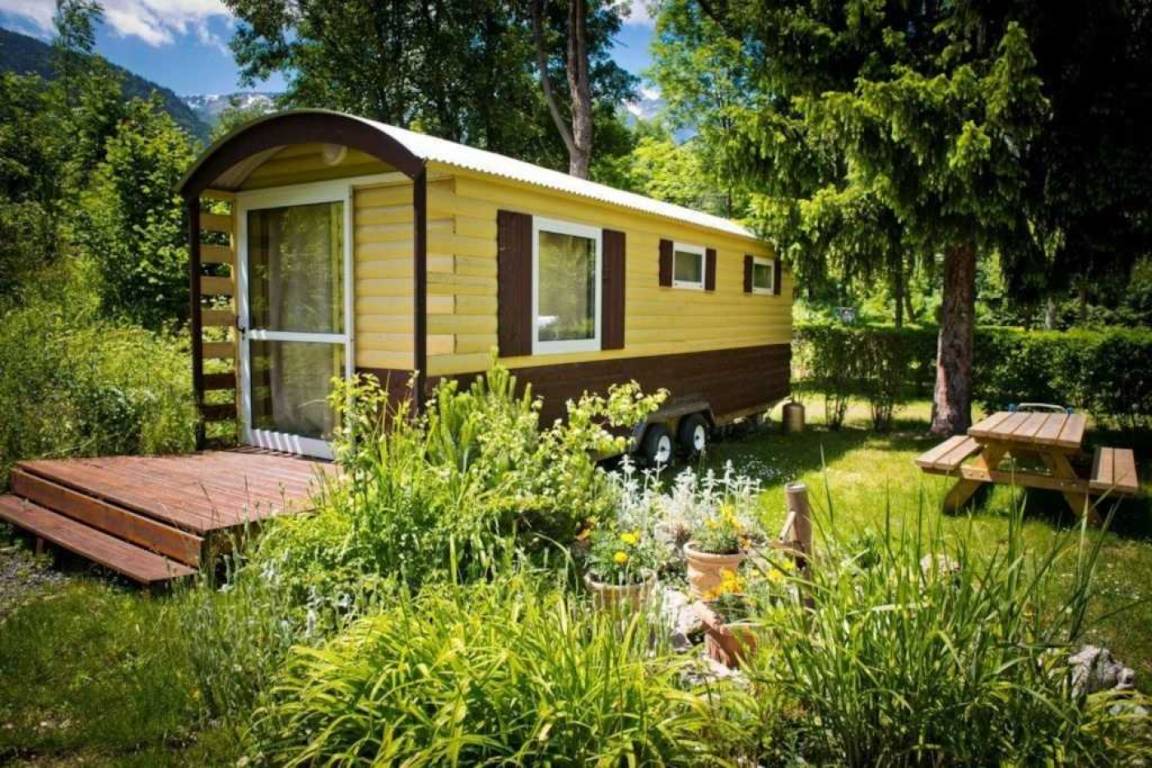 17 M² Camping ∙ 1 Chambre ∙ 4 Personnes - Le Bourg-d'Oisans