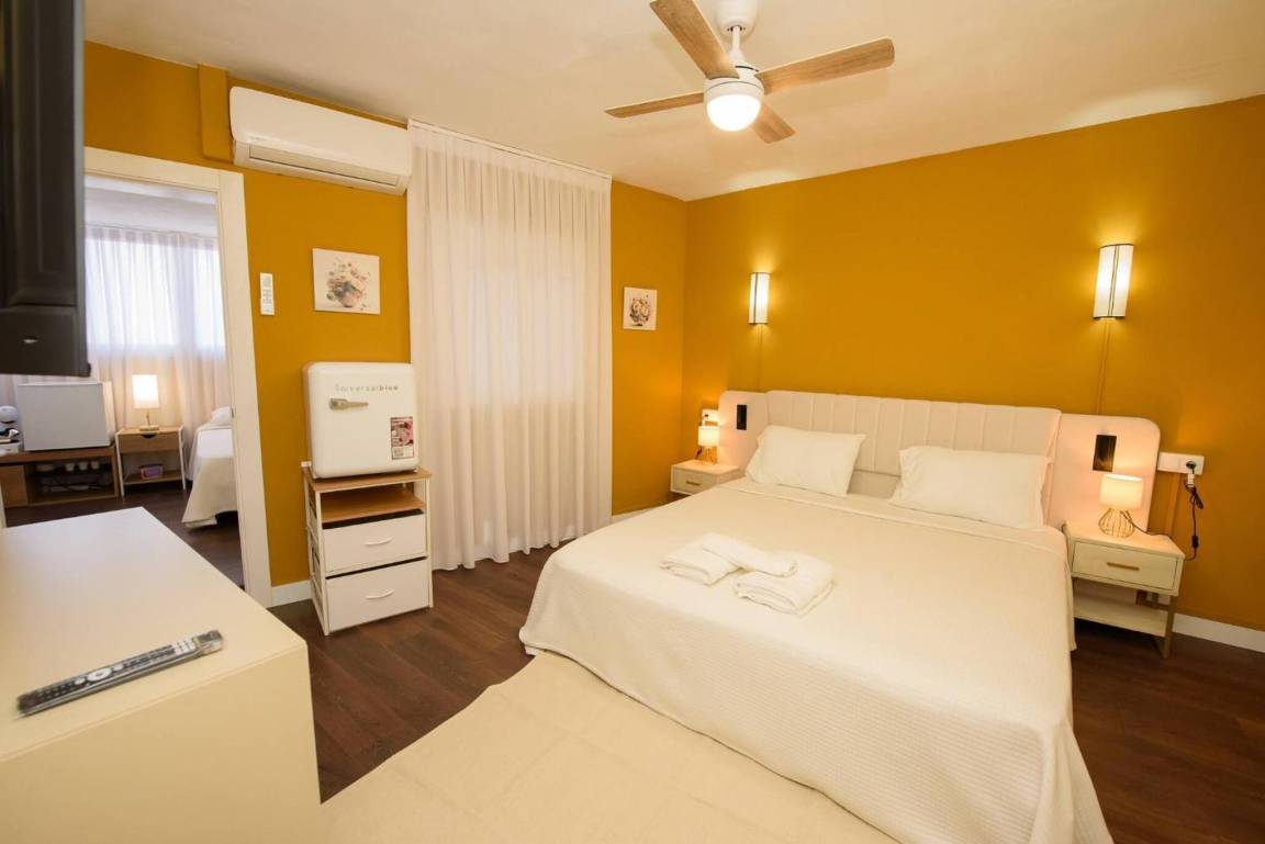 159 M² Appartement ∙ 4 Slaapkamers ∙ 11 Gasten - Dos Hermanas