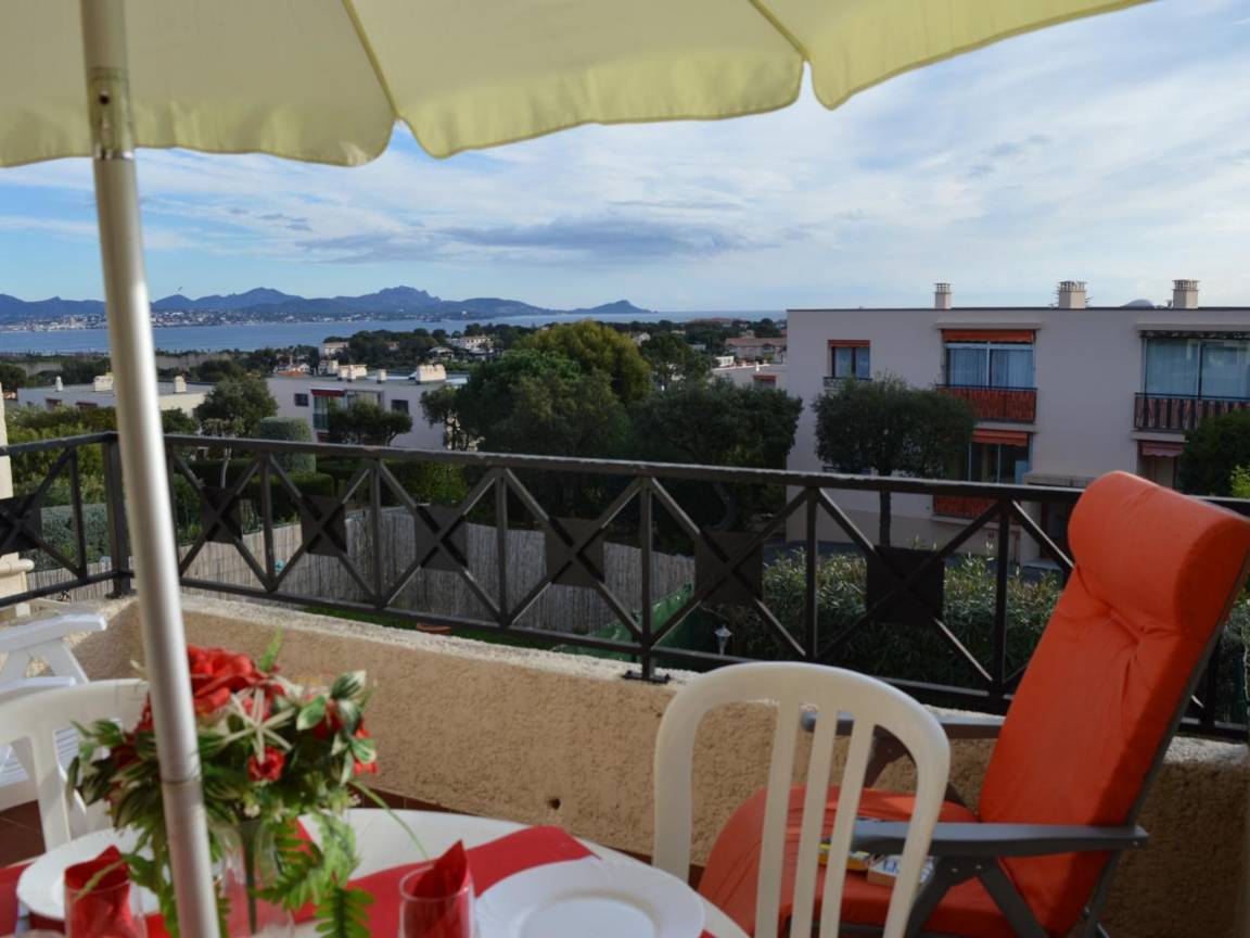 32 M² Appartement ∙ 1 Chambre ∙ 4 Personnes - ibis budget Fréjus Capitou A8