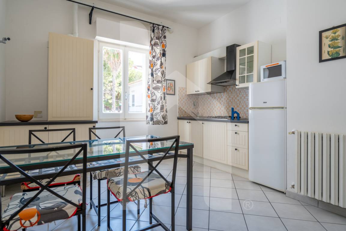 Appartamento Vacanza ∙ 1 Camera Da Letto ∙ 4 Ospiti - Pineto