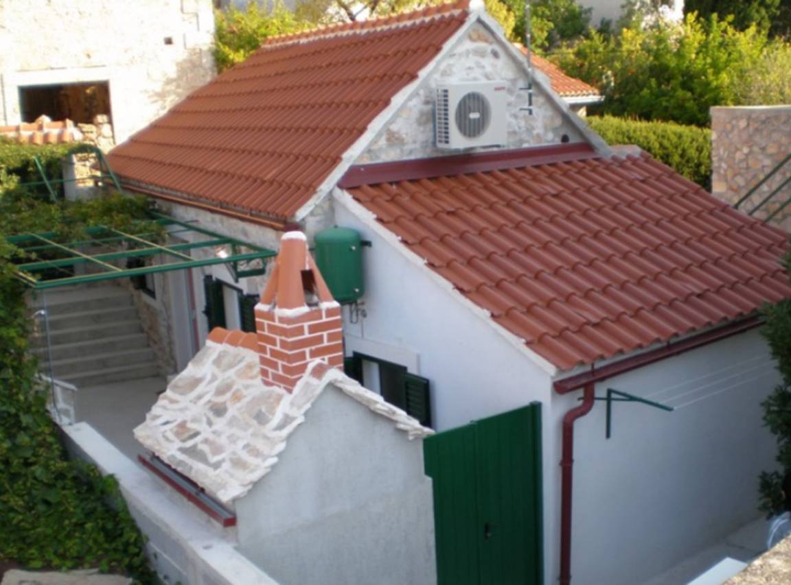 30 M² Ferienhaus ∙ 1 Schlafzimmer ∙ 2 Gäste - Bol