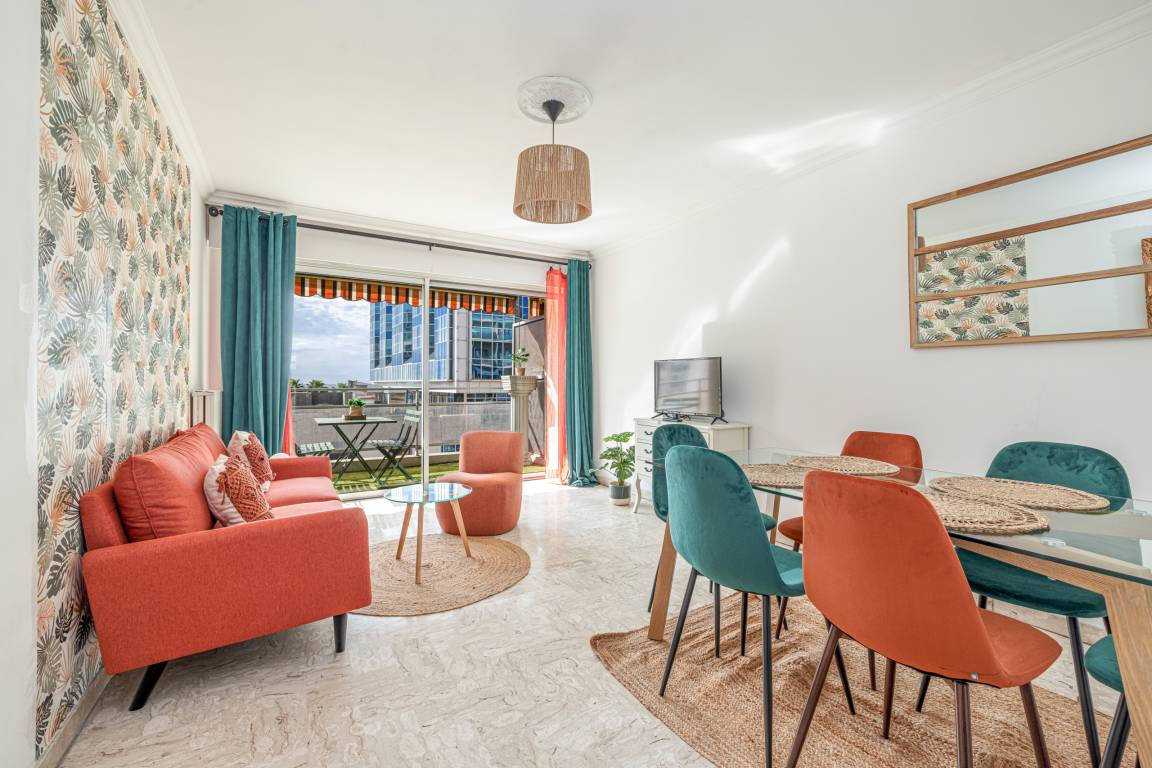 78 M² Ferienwohnung ∙ 2 Schlafzimmer ∙ 4 Gäste - Saint-Laurent-du-Var