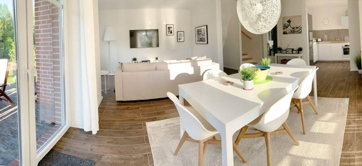 100 M² Ferienhaus ∙ 3 Schlafzimmer ∙ 5 Gäste - Jemgum