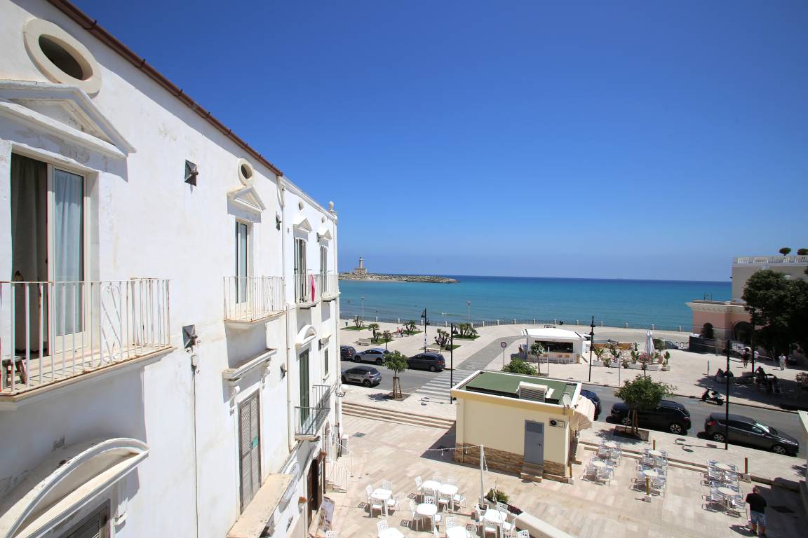 90 M² Appartement ∙ 2 Chambres ∙ 8 Personnes - Vieste