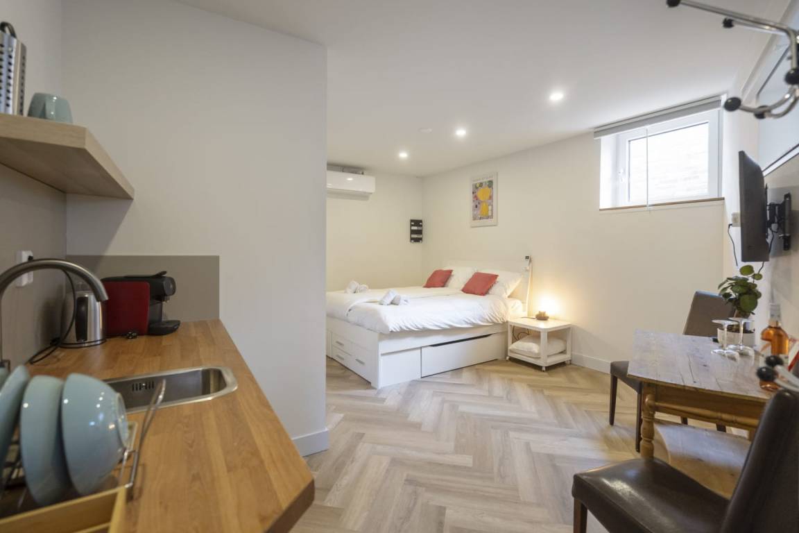 30 M² Studio Flat ∙ 2 Guests - Zandvoort