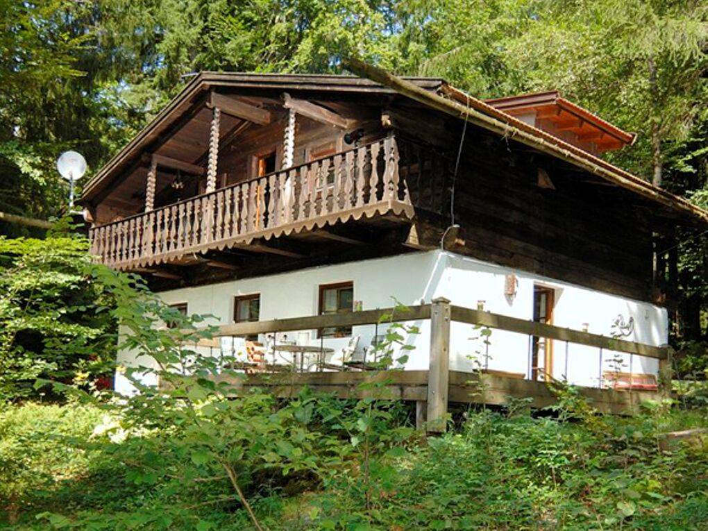 58 M² Ferienwohnung ∙ 2 Schlafzimmer ∙ 4 Gäste - Deggendorf