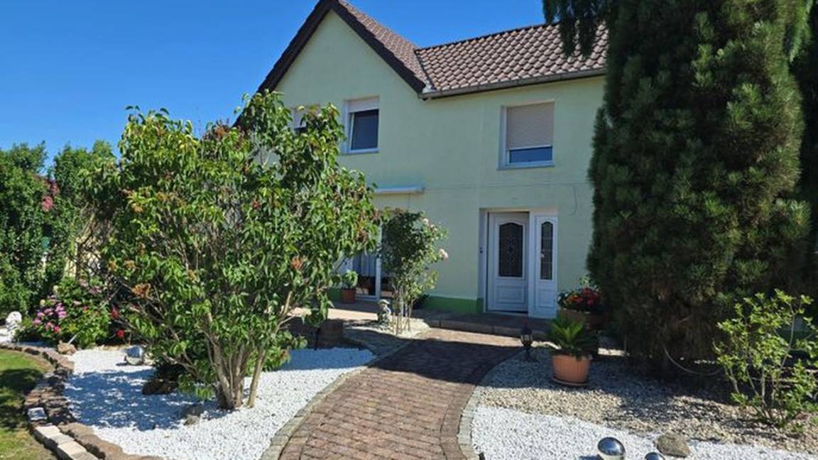 85 M² Appartement ∙ 2 Chambres ∙ 3 Personnes - Senftenberg