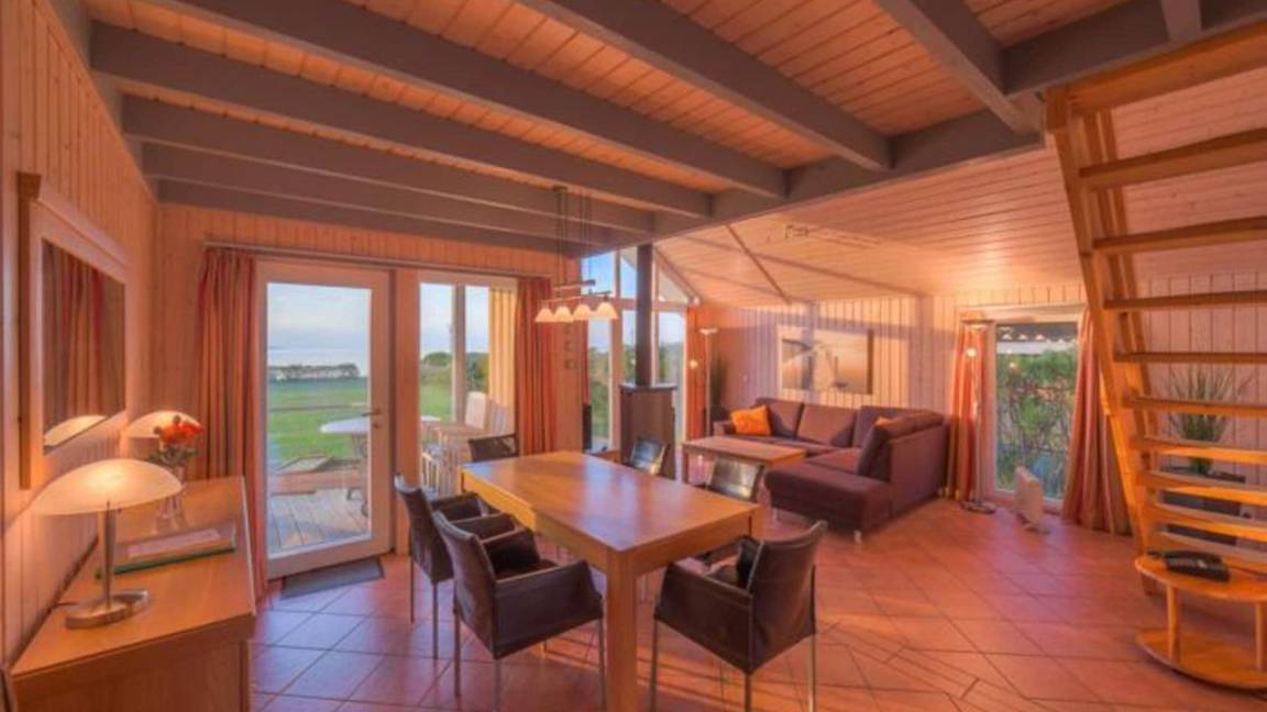 90 M² Ferienhaus ∙ 2 Schlafzimmer ∙ 6 Gäste - Müritz