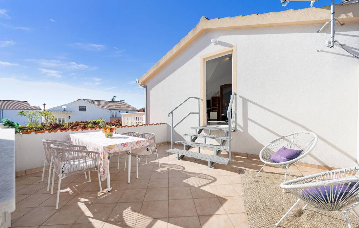 60 M² Ferienwohnung ∙ 2 Schlafzimmer ∙ 4 Gäste - Rogoznica
