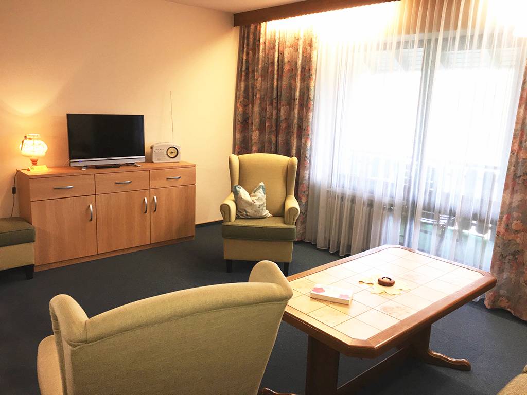 60 M² Ferienwohnung ∙ 1 Schlafzimmer ∙ 3 Gäste - Bad Birnbach