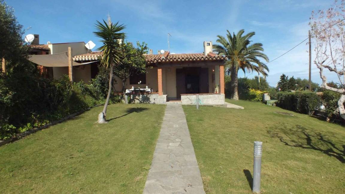 85 M² House ∙ 3 Bedrooms ∙ 6 Guests - Costa Rei