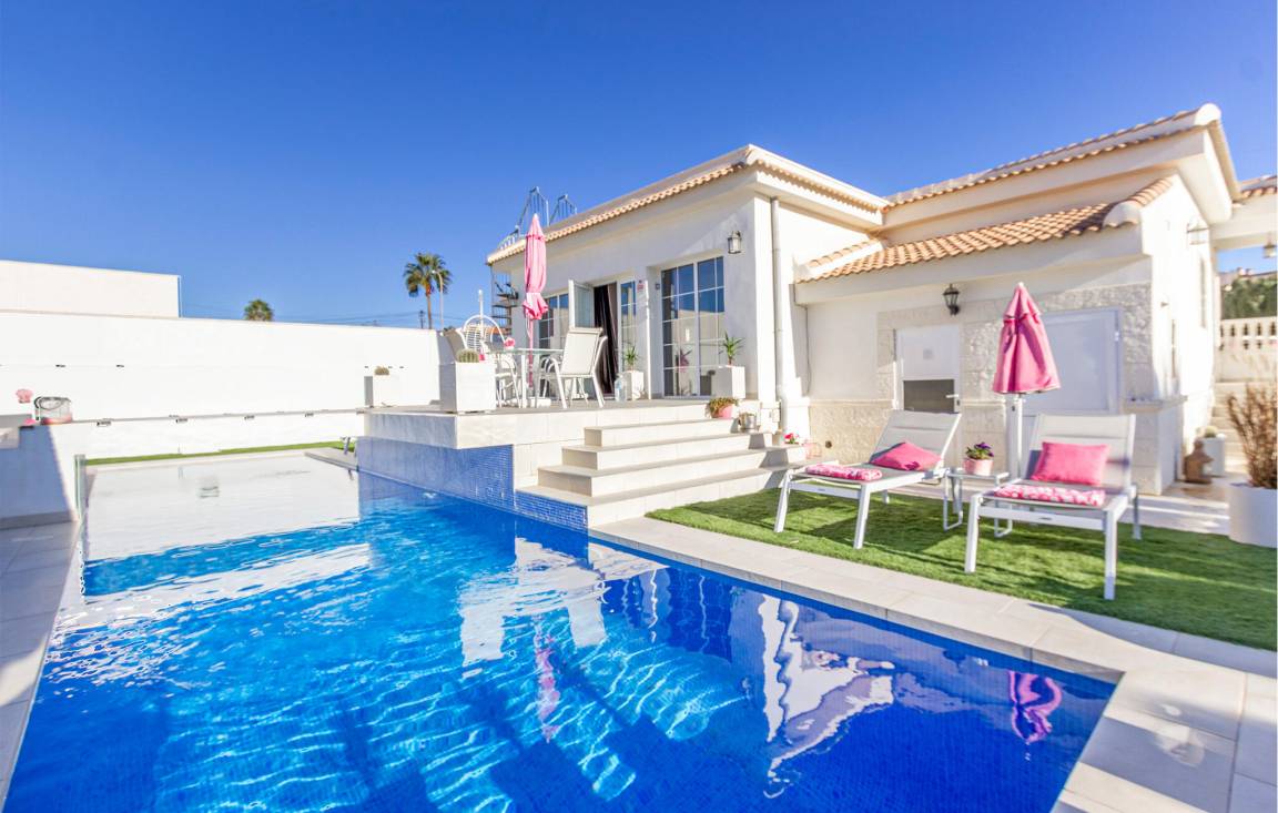 130 M² Casa ∙ 3 Habitaciones ∙ 6 Huéspedes - La Marina