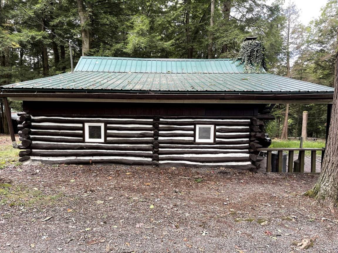 House ∙ 4 Bedrooms ∙ 10 Guests - Clear Creek State Park, Sigel