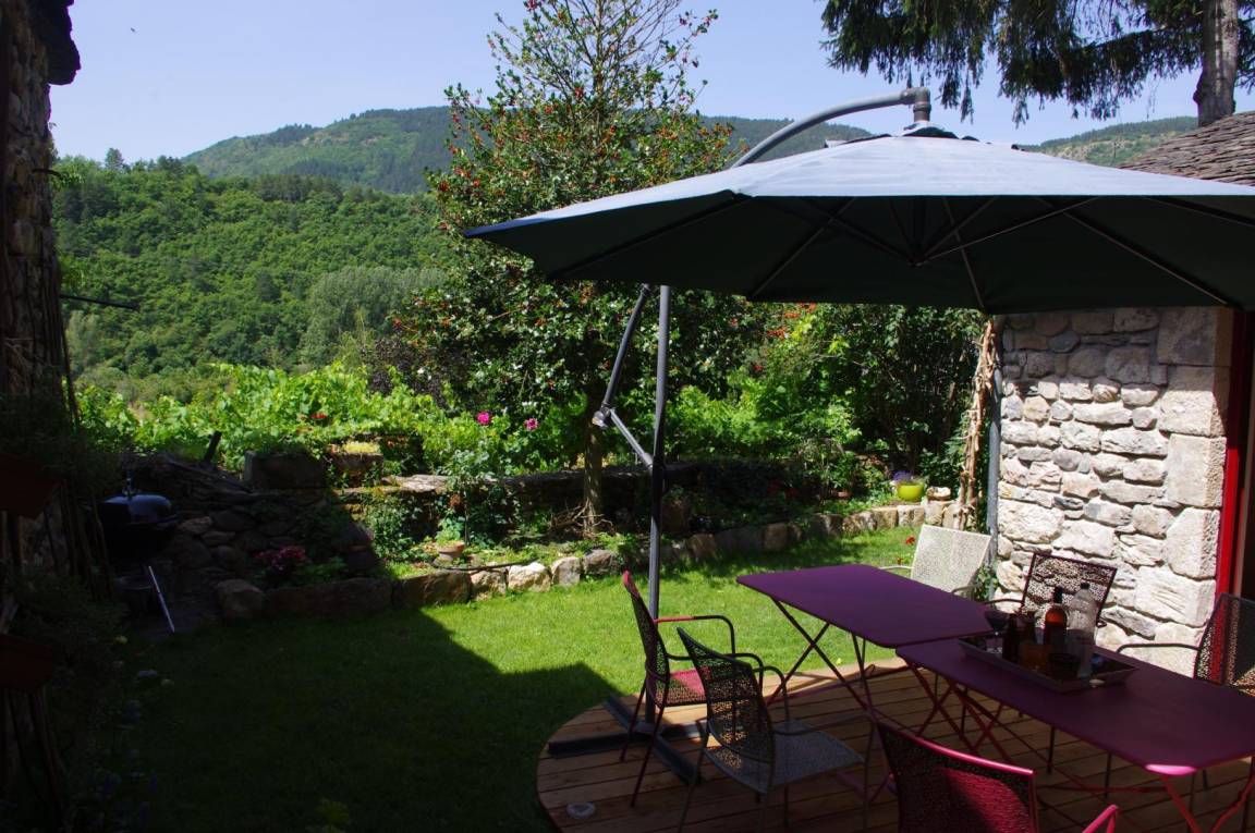 140 M² Gîte ∙ 4 Bedrooms ∙ 8 Guests - Florac