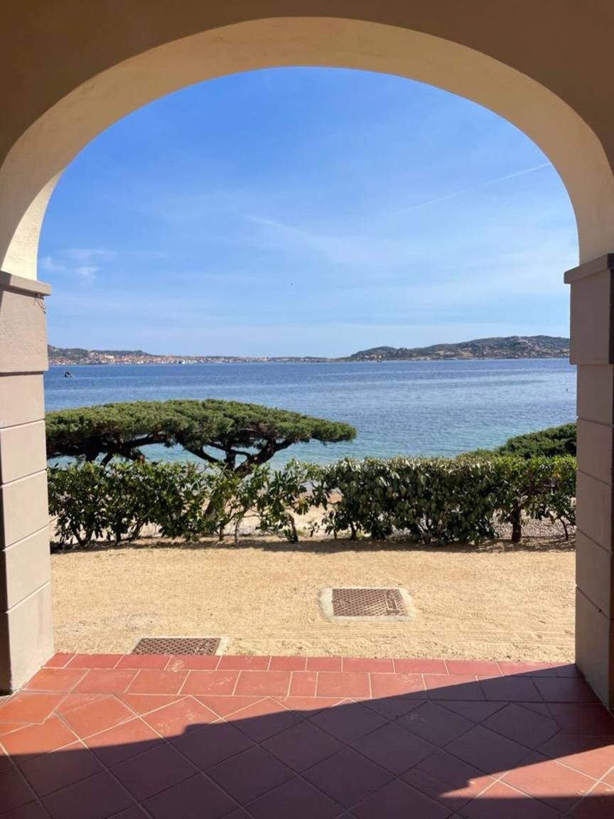 70 M² Apartment ∙ 2 Bedrooms ∙ 6 Guests - La Maddalena