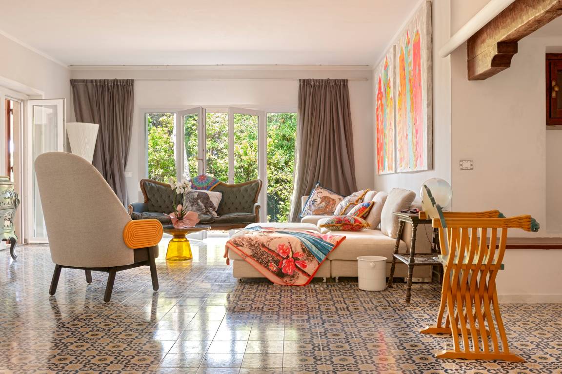 330 M² Villa ∙ 6 Bedrooms ∙ 12 Guests - Livorno