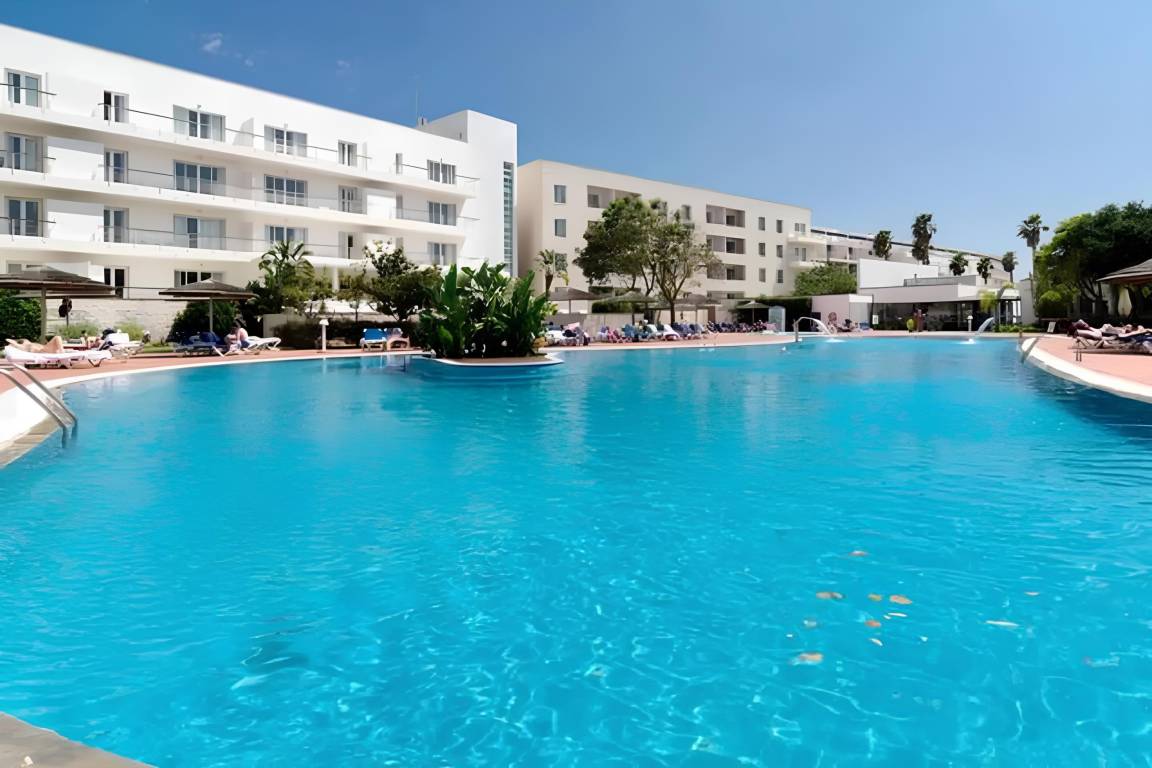 77 M² Apartamento ∙ 1 Quarto ∙ 4 Hóspedes - Lagos