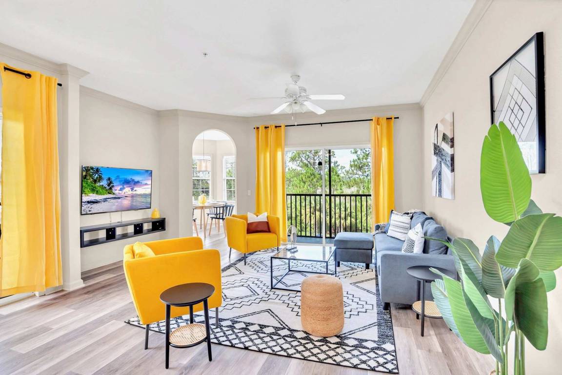 Apartment ∙ 3 Bedrooms ∙ 8 Guests - Florida