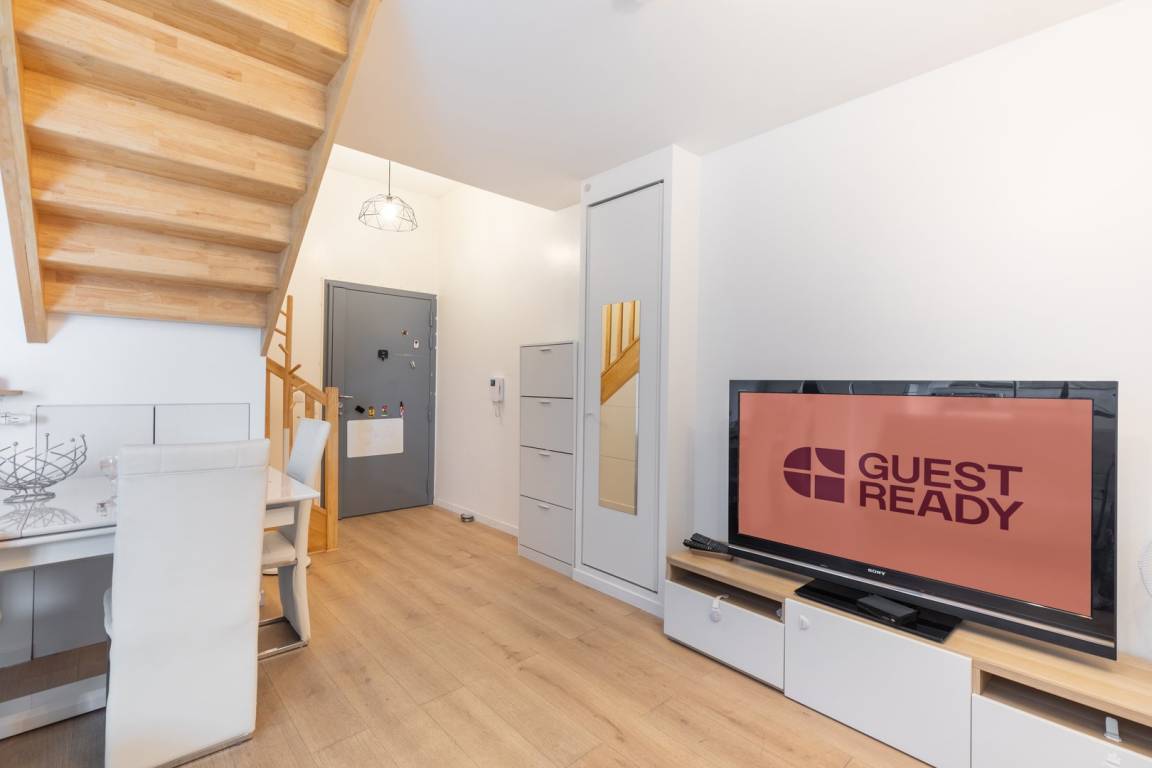 Appartement ∙ 4 Chambres ∙ 8 Personnes - Porte de Paris, Saint-Denis