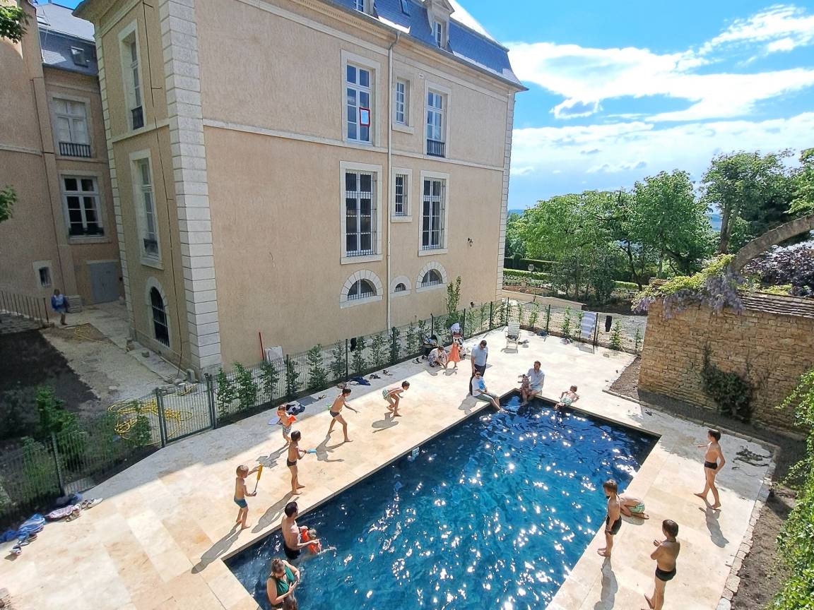 1400 M² Maison De Vacances ∙ 15 Chambres ∙ 30 Personnes - Lac du Crescent