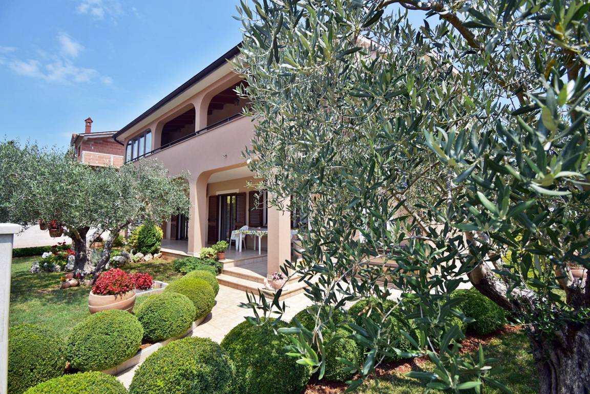 110 M² Apartment ∙ 3 Bedrooms ∙ 7 Guests - Fažana